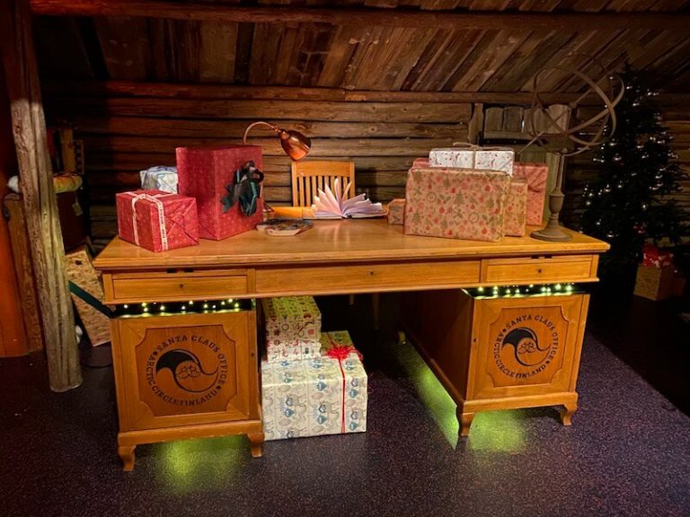 SANTA CLAUS HOLIDAY VILLAGE - ALL YOU NEED TO KNOW!