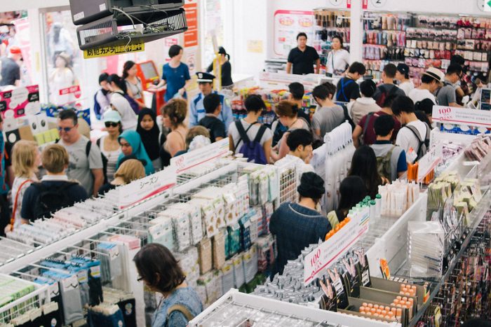 DAISO TOKYO IN HARAJUKU - THE ULTIMATE SHOPPING GUIDE