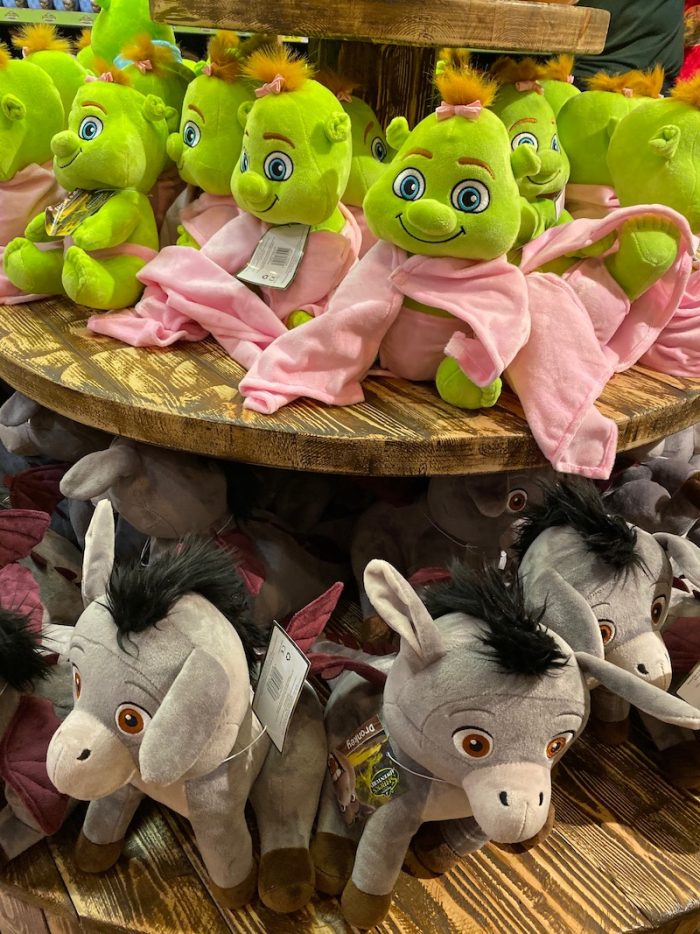 SHREK ADVENTURE SHOP LONDON - SHOPPING GUIDE