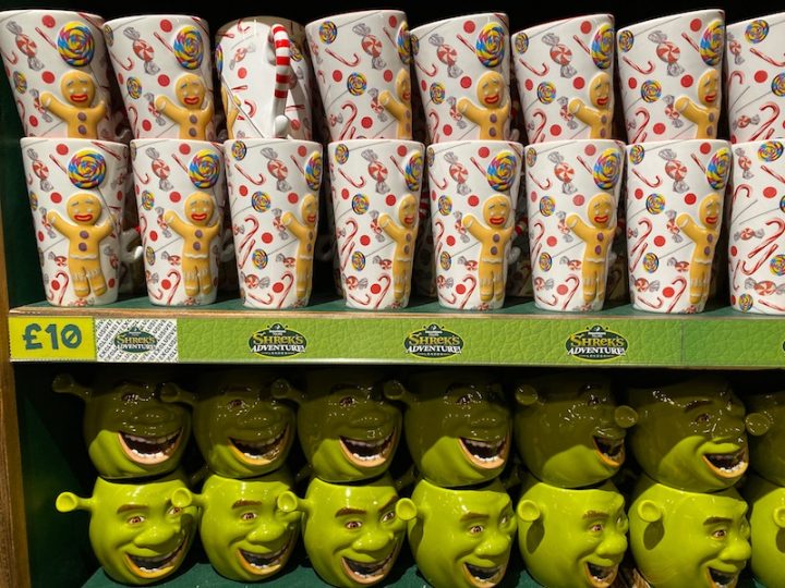 SHREK ADVENTURE SHOP LONDON - SHOPPING GUIDE