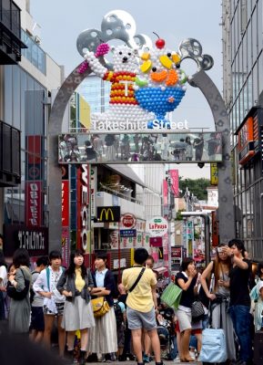DAISO TOKYO IN HARAJUKU - ULTIMATE SHOPPING GUIDE