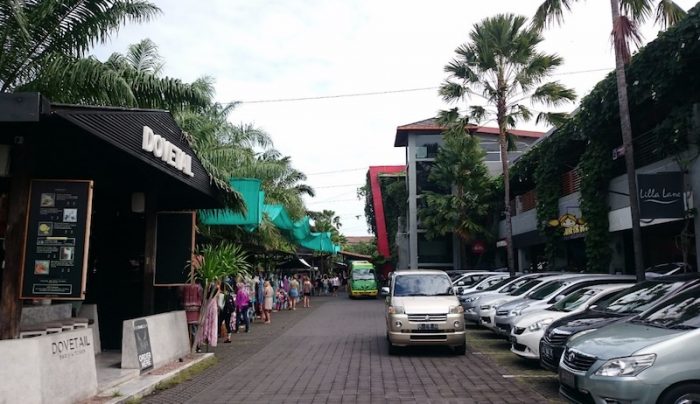 ULTIMATE GUIDE TO SEMINYAK SQUARE SHOPPING