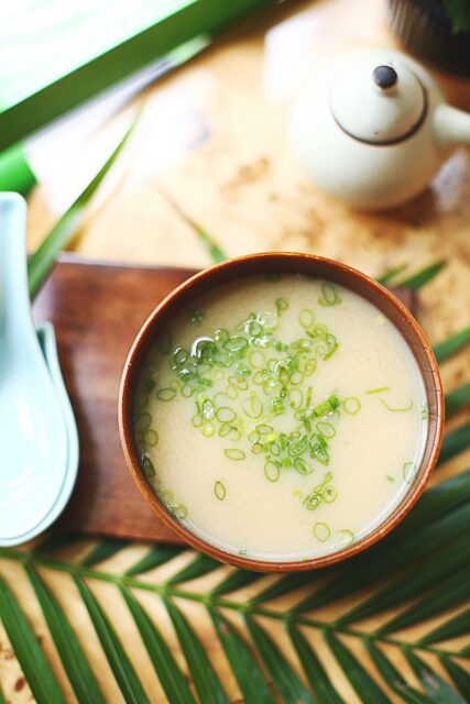 WHAT TO BUY AT A JAPANESE GROCERY STORE - GUIDE