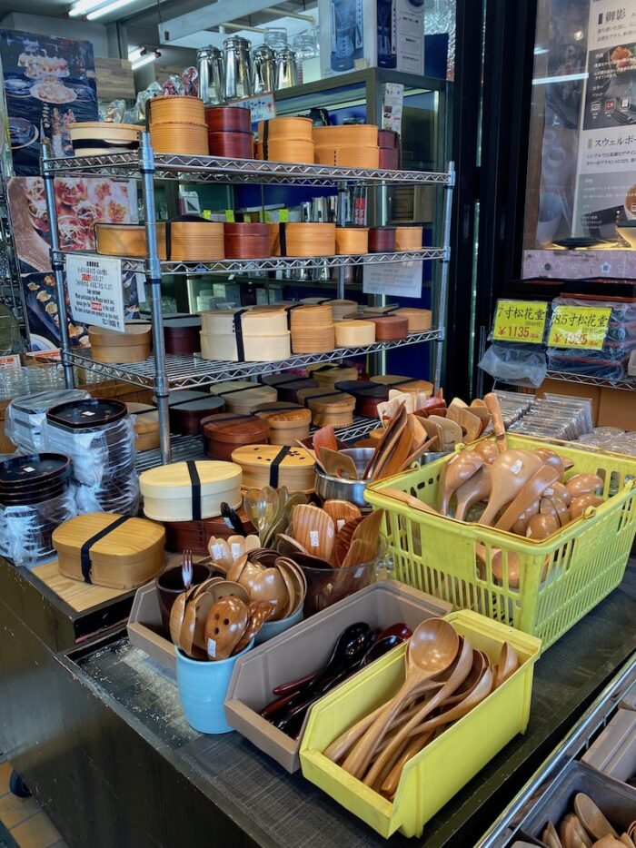 WHERE TO SHOP IN TOKYO FOR GIFTS, SOUVENIRS & MORE!